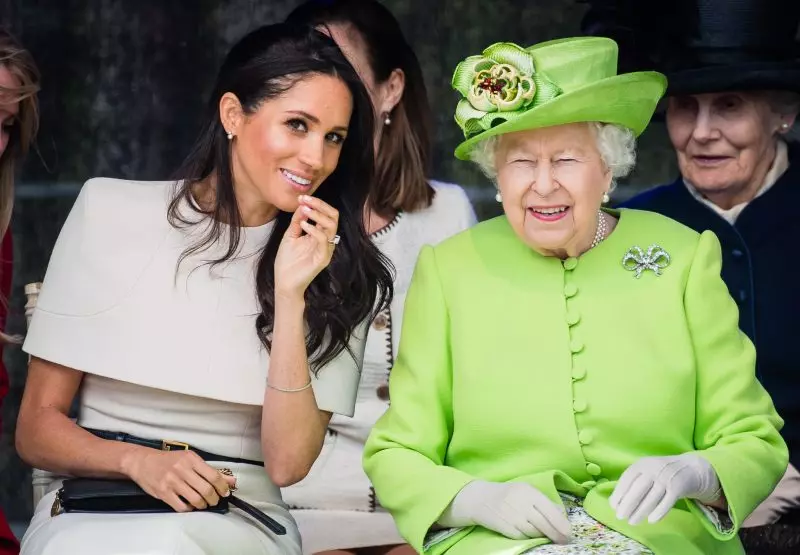 Queen-Elizabeth-Meghan-Markle