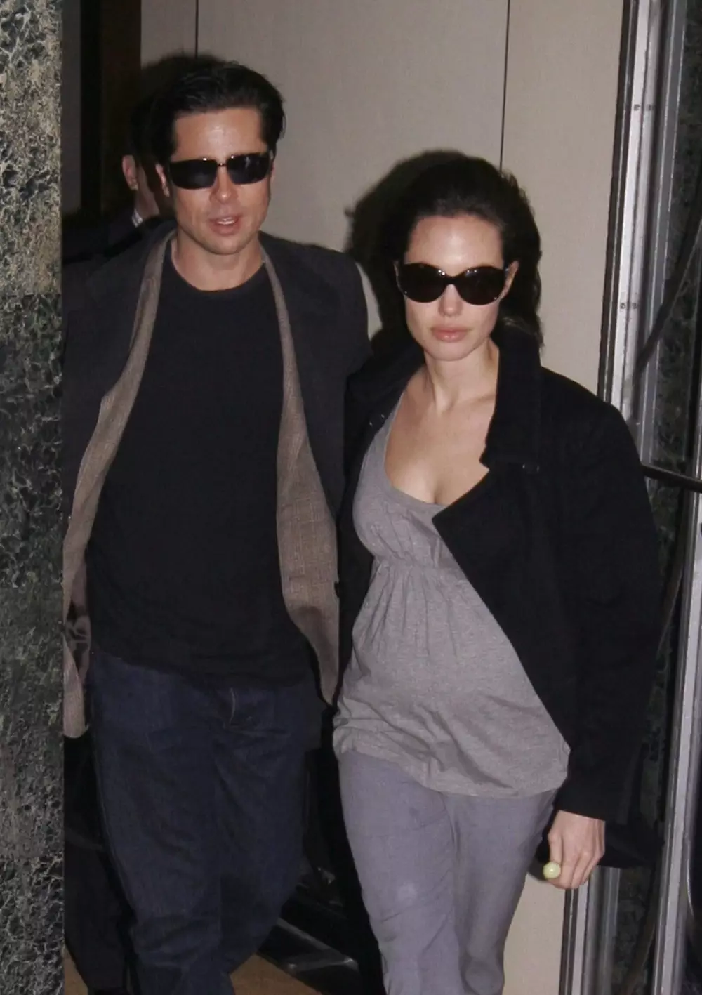 Angelina Jolie ตั้งครรภ์กับ shiloh