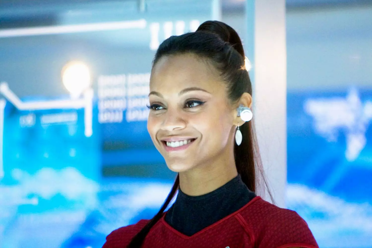 star-trek-zoe-saldana