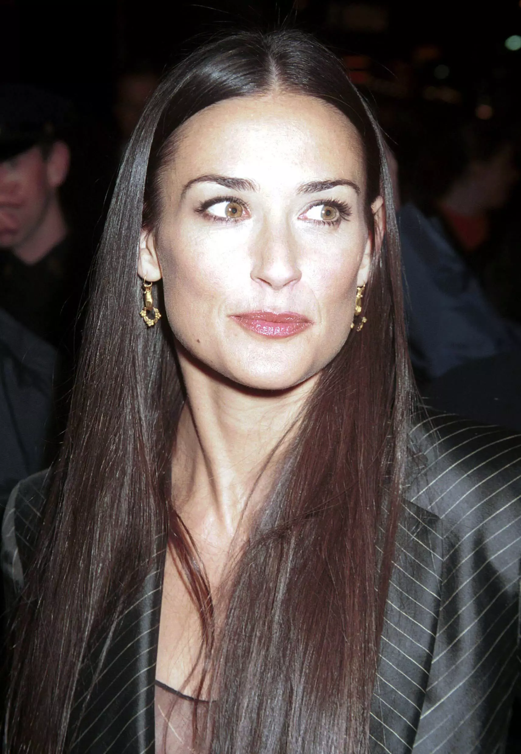 ການຫັນປ່ຽນ demi-moore