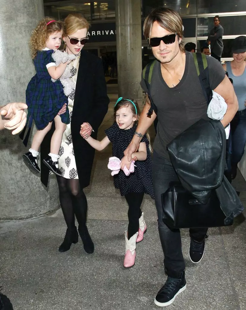 Keith Urban sareng Nicole Kidman di bandara LAX, Los Angeles, Amérika - 02 Jul 2014