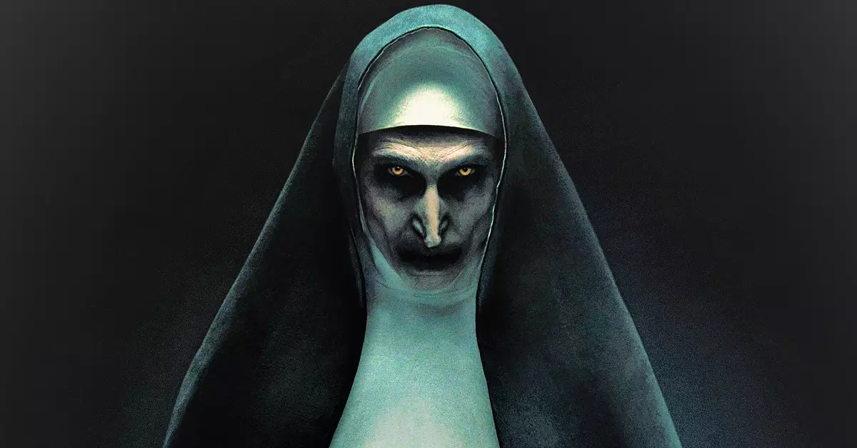 Fall-films-the-nun