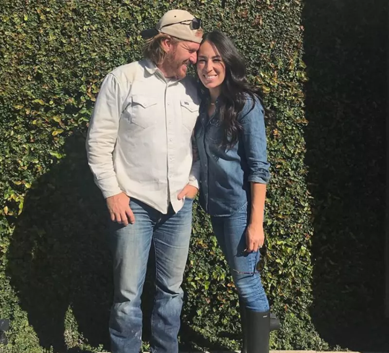 chip-joanna-gaines-5