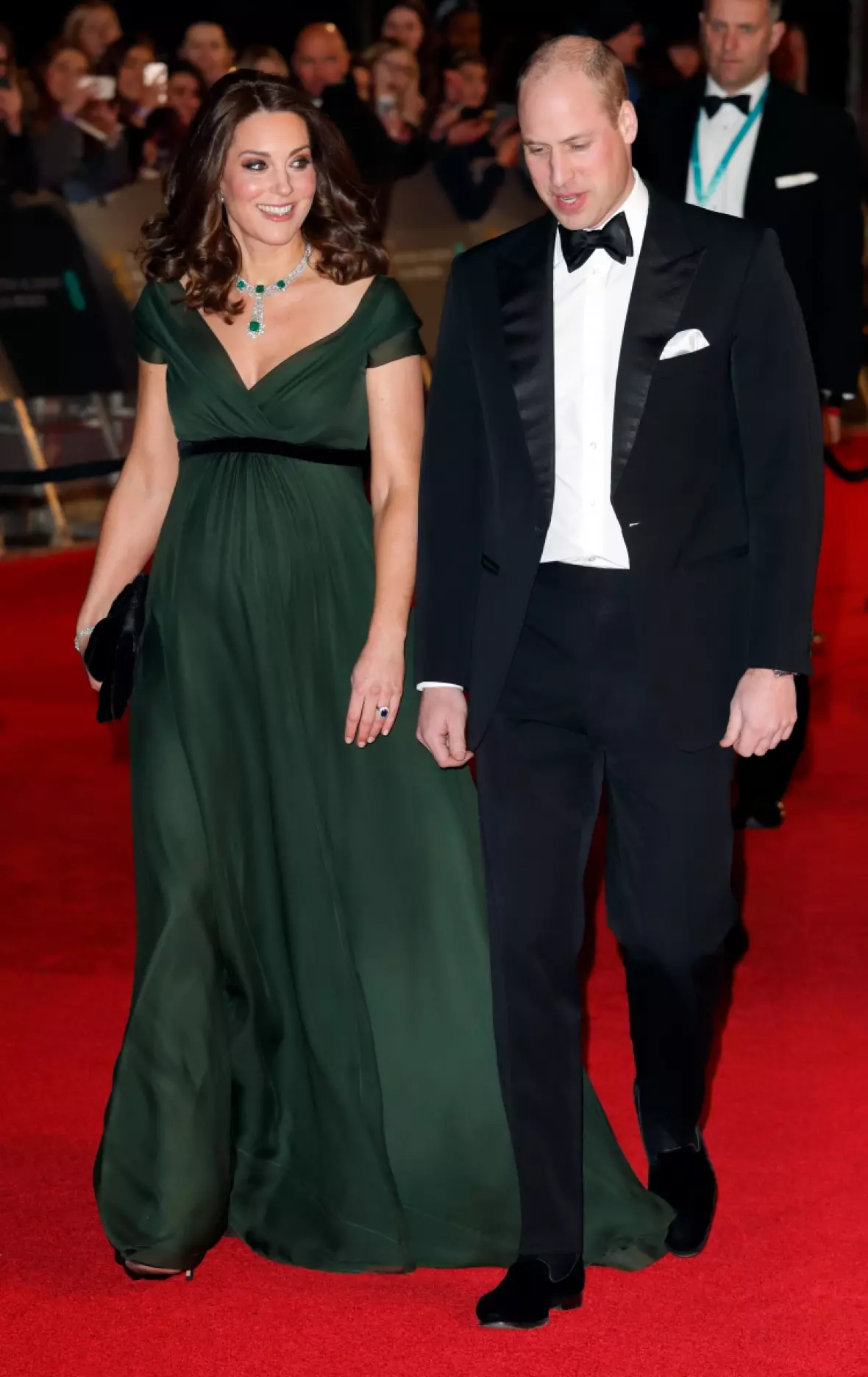 kate Middleton baftas 2018 ဝတ်စုံမင်းသားဝီလျံ