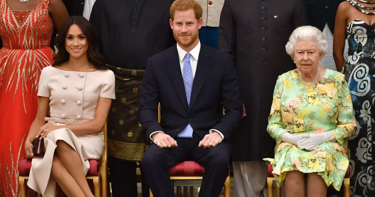 La reina Isabel habla sobre el bebé real del príncipe Harry y Meghan Markle durante el discurso de Navidad