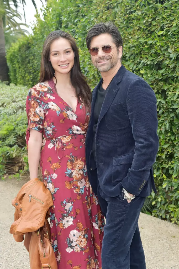 John Stamos och Caitlin McHugh