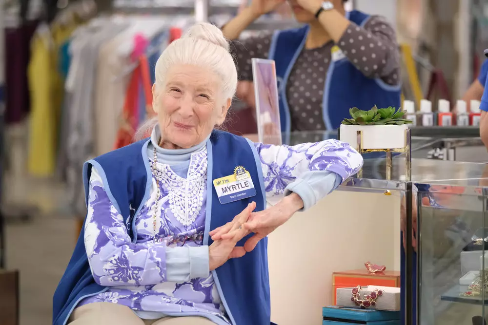 Linda Porter í 'Superstore' seríu 4