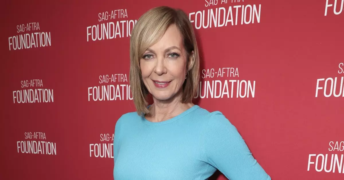 Kodi Allison Janney Ndi Wokwatiwa? Anali Ndi Ubale Wanthawi Yaitali