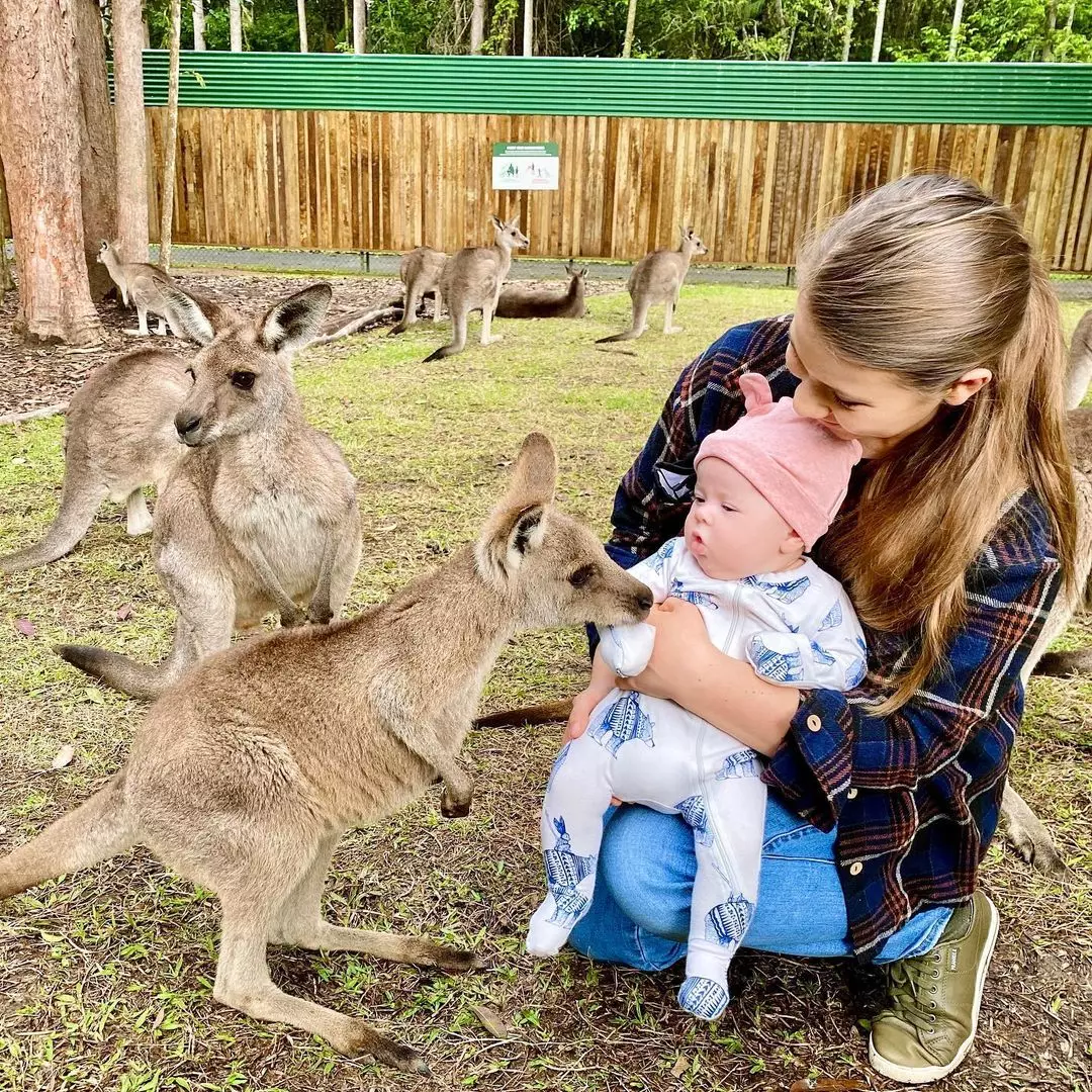 DIAPOSITIBA: Bindi animaliazaleak bere txikia agerian utzi zuen jada