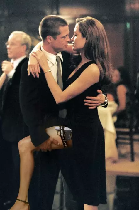 angelina-jolie-and-brad-pitt-mr-and-mrs-smith