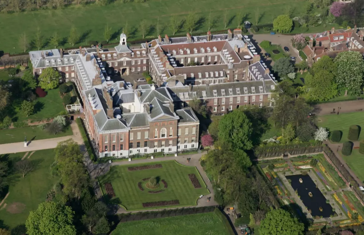 Kensington Palace imifanekiso yeGetty