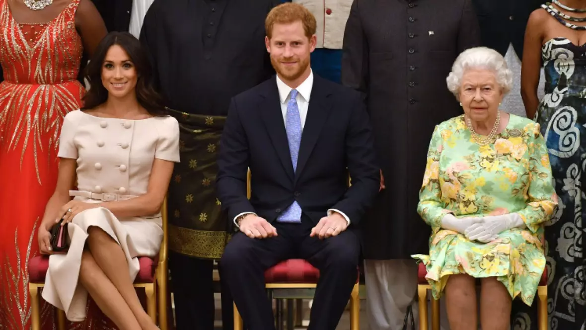 prince harry meghan markle mpanjakavavy elizabeth