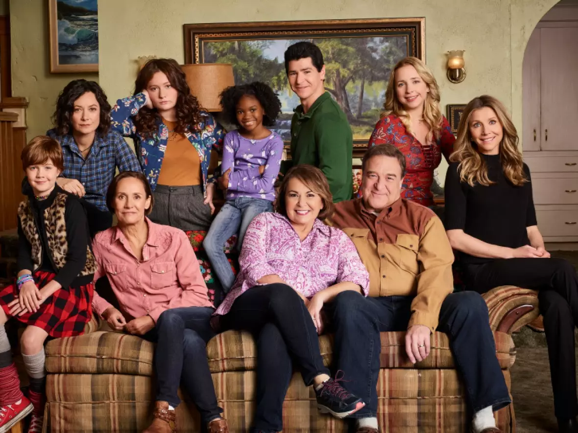 'roseanne' qalisa kabusha izithombe ze-Getty