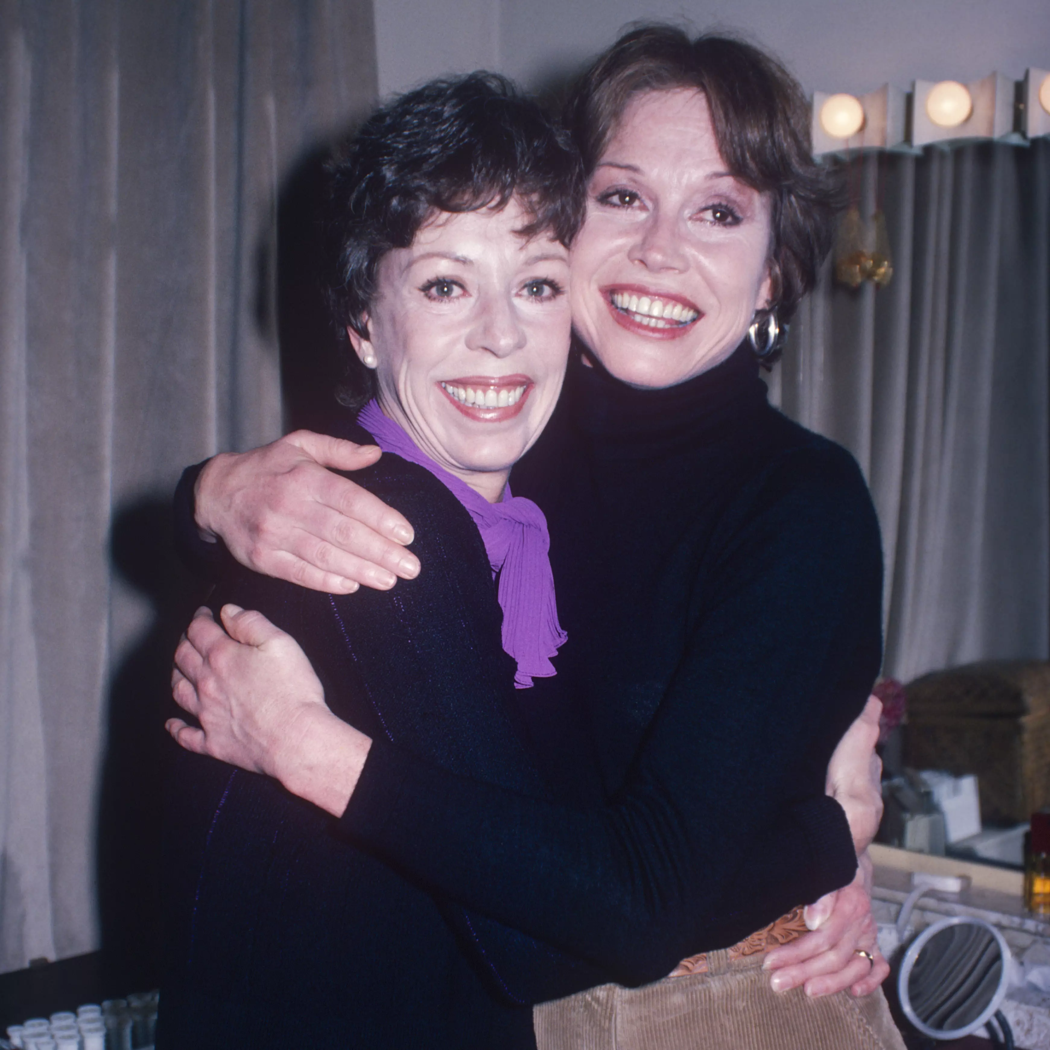 mary-tyler-moore-carol-burnett