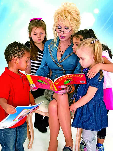 dolly parton infanoj pli proksime ĉiusemajne