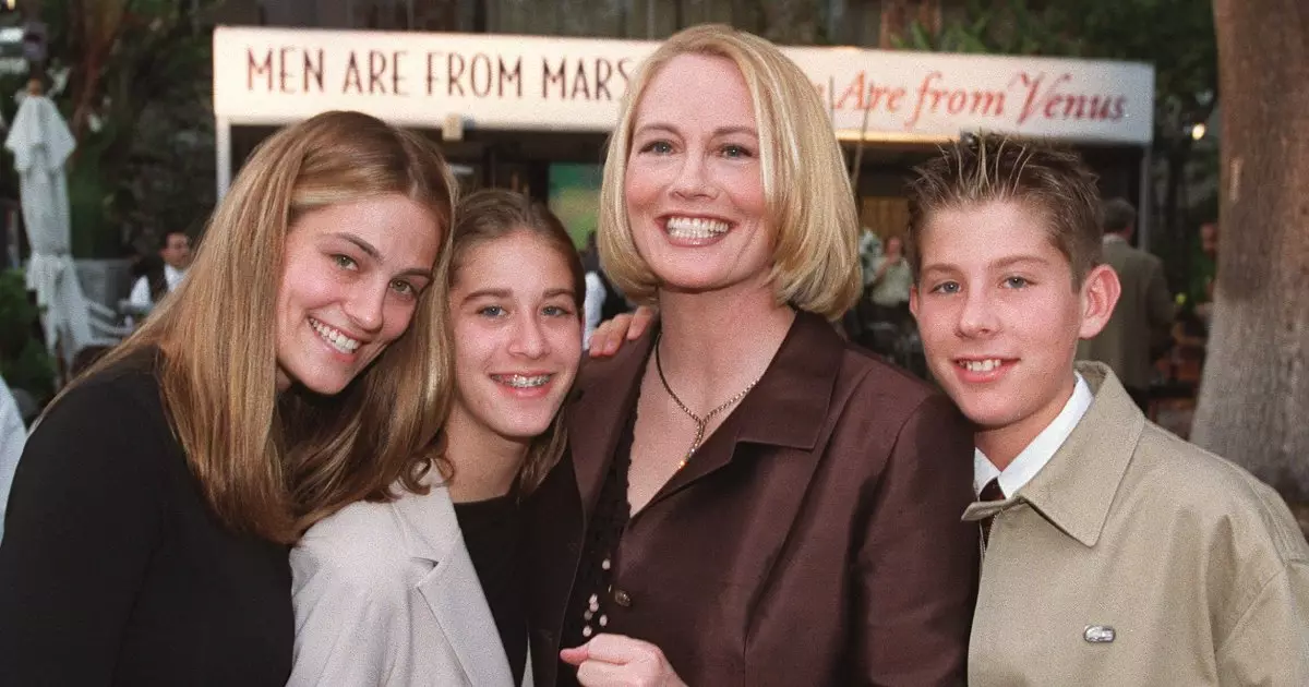 Cybill Shepherd's Kids: Mød Clementine, Ariel og Cyrus