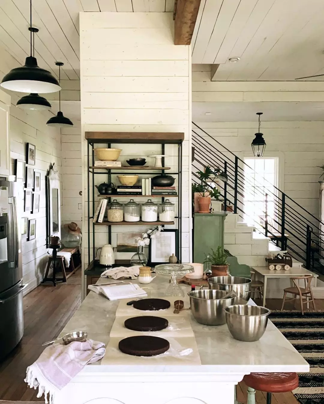 where-do-chip-and-joanna-gaines-live-photos-of-waco-home