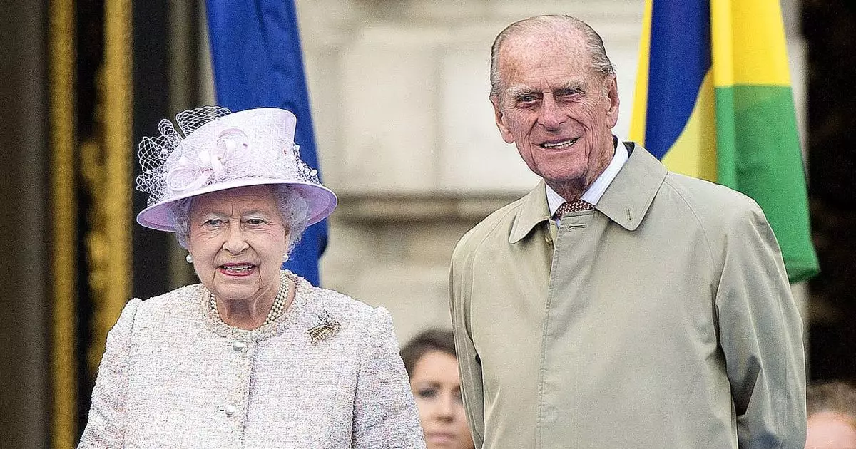 73. Anniversaire vun der Kinnigin Elizabeth an dem Prënz Philip: Foto