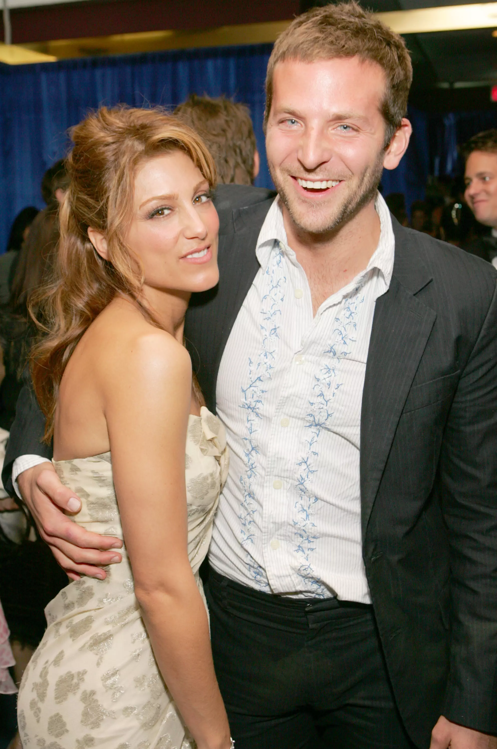 bradley-cooper-jennifer-espisito