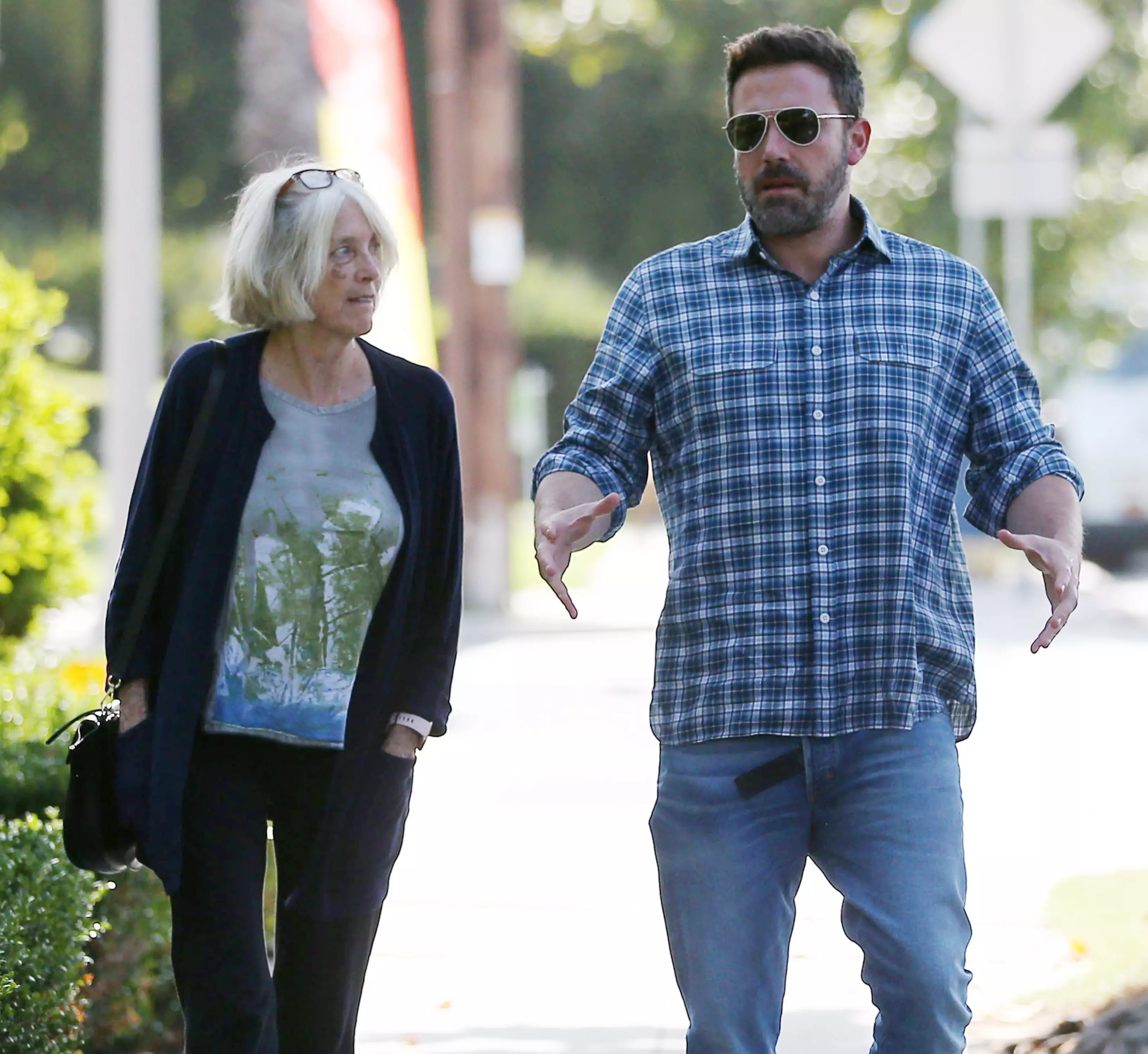 Ben Affleck își ia copiii cu mama sa în Los Angeles