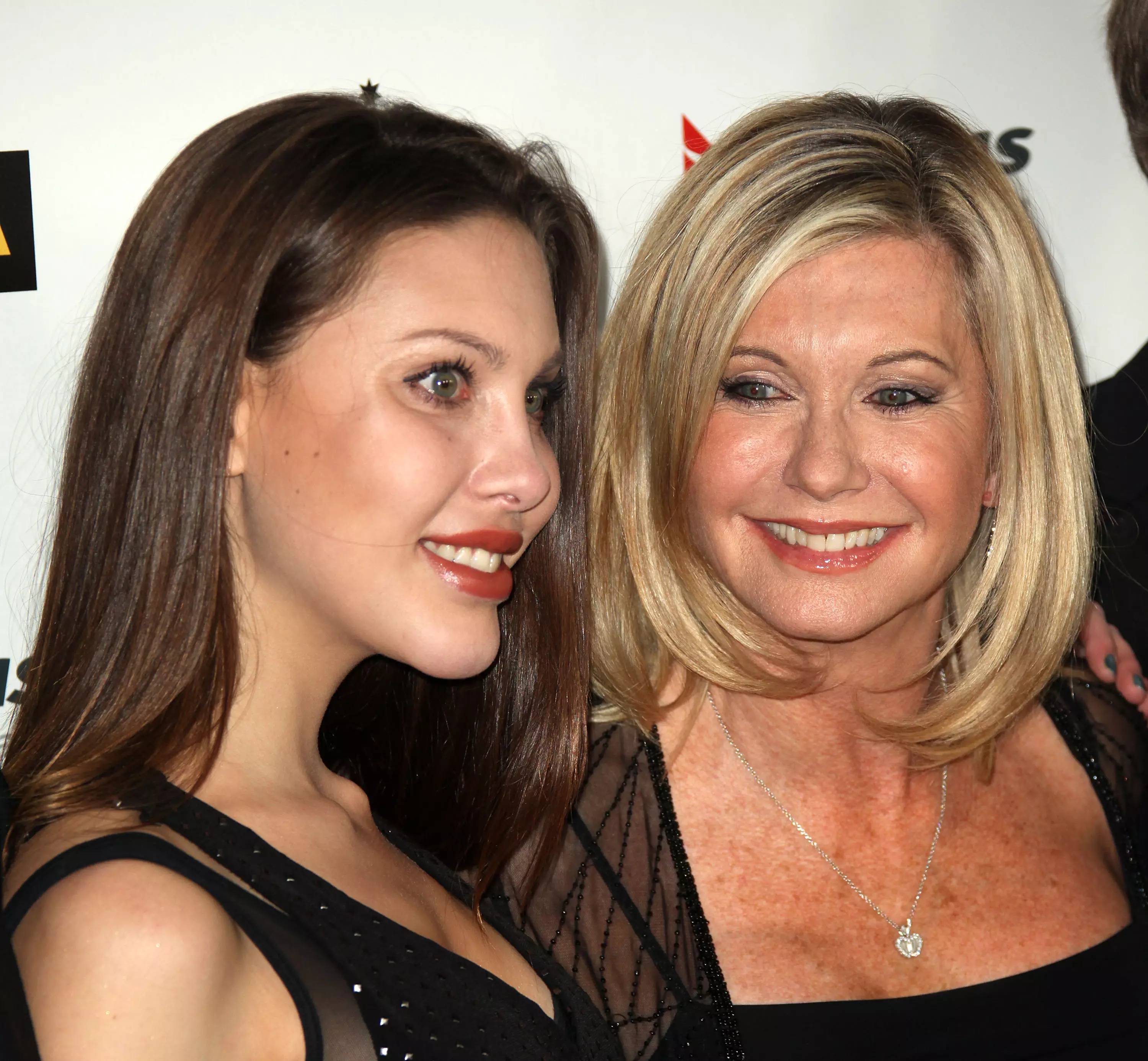 Olivia Newton-John Chloe Lattanzi