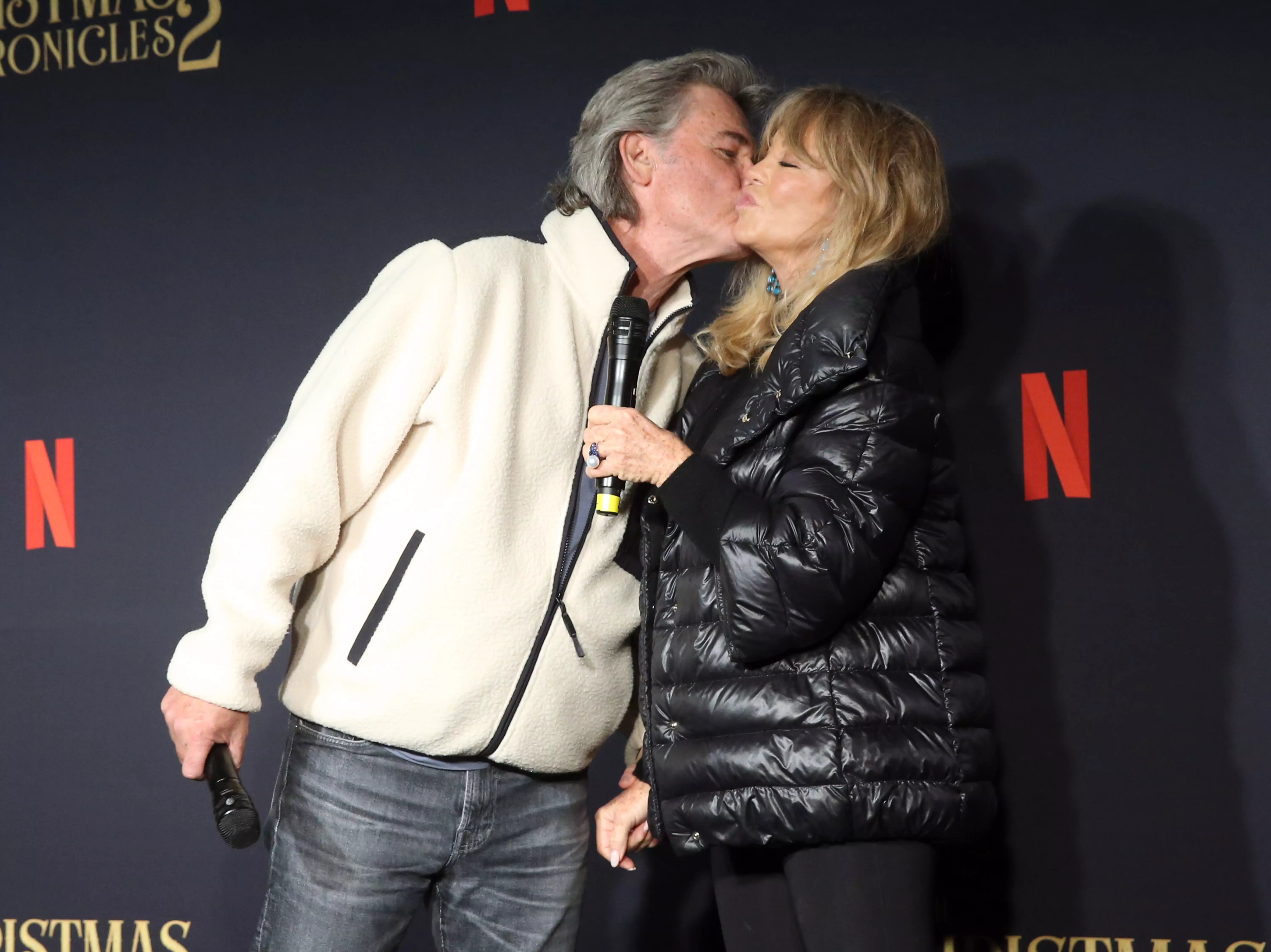 Goldie Hawn i Kurt Russell na premijeri Božićnih kronika 2