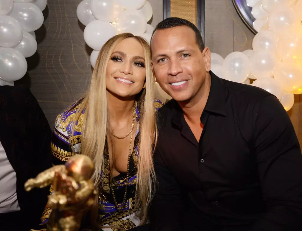 Jennifer Lopez ati Alex Rodriguez