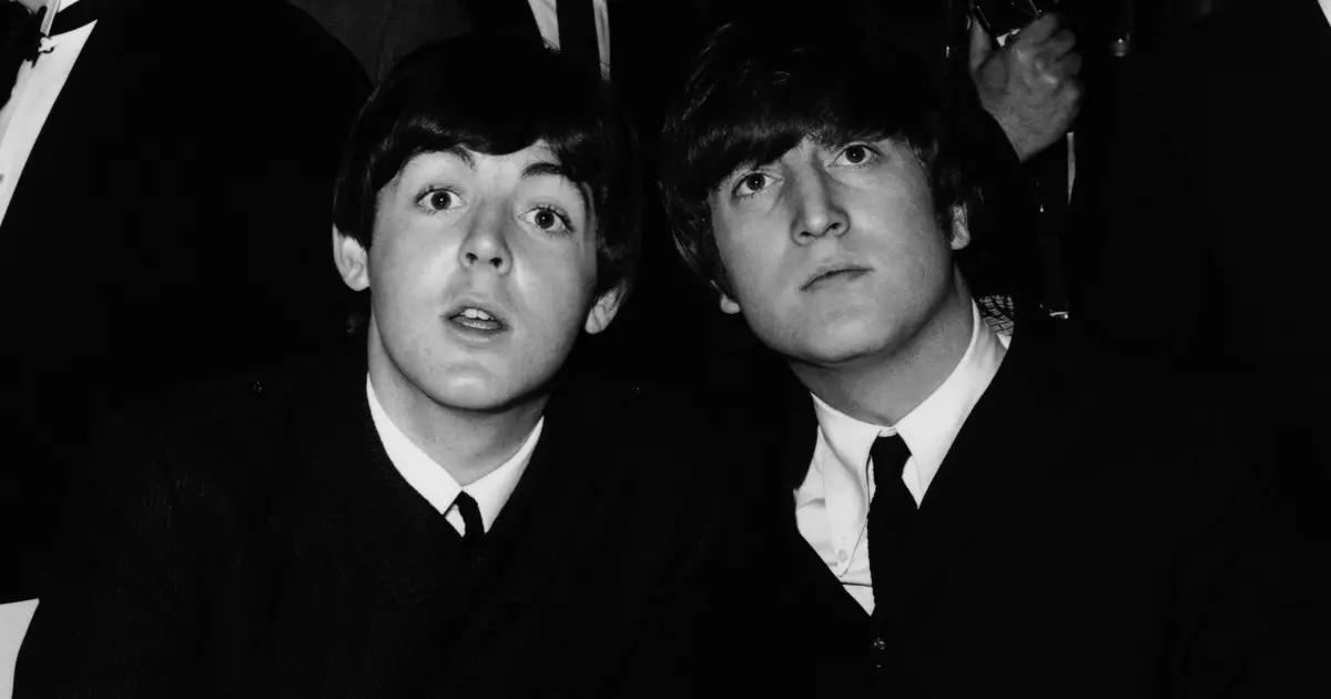 Paul McCartney di que a súa canción "Dear Friend" para o falecido John Lennon aínda o deixa "moi emotivo"