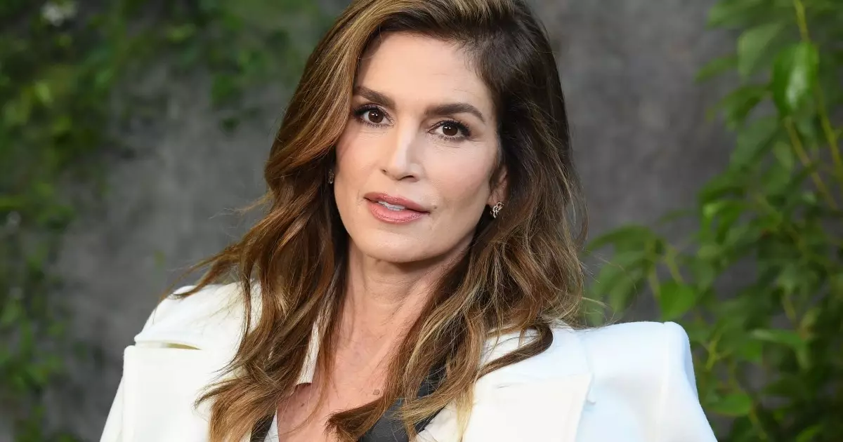 Cindy Crawford revela por que aínda é relevante: "Fago cousas divertidas"