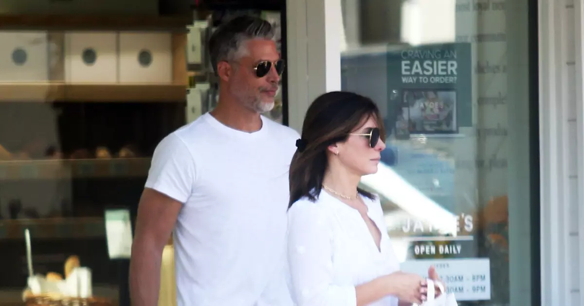 Sandra Bullock e Bryan Randall van de compras: Foto