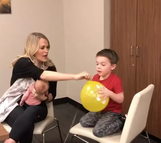 carrie-underwood-isaiiah-fisher-baby-jacob-Balloon