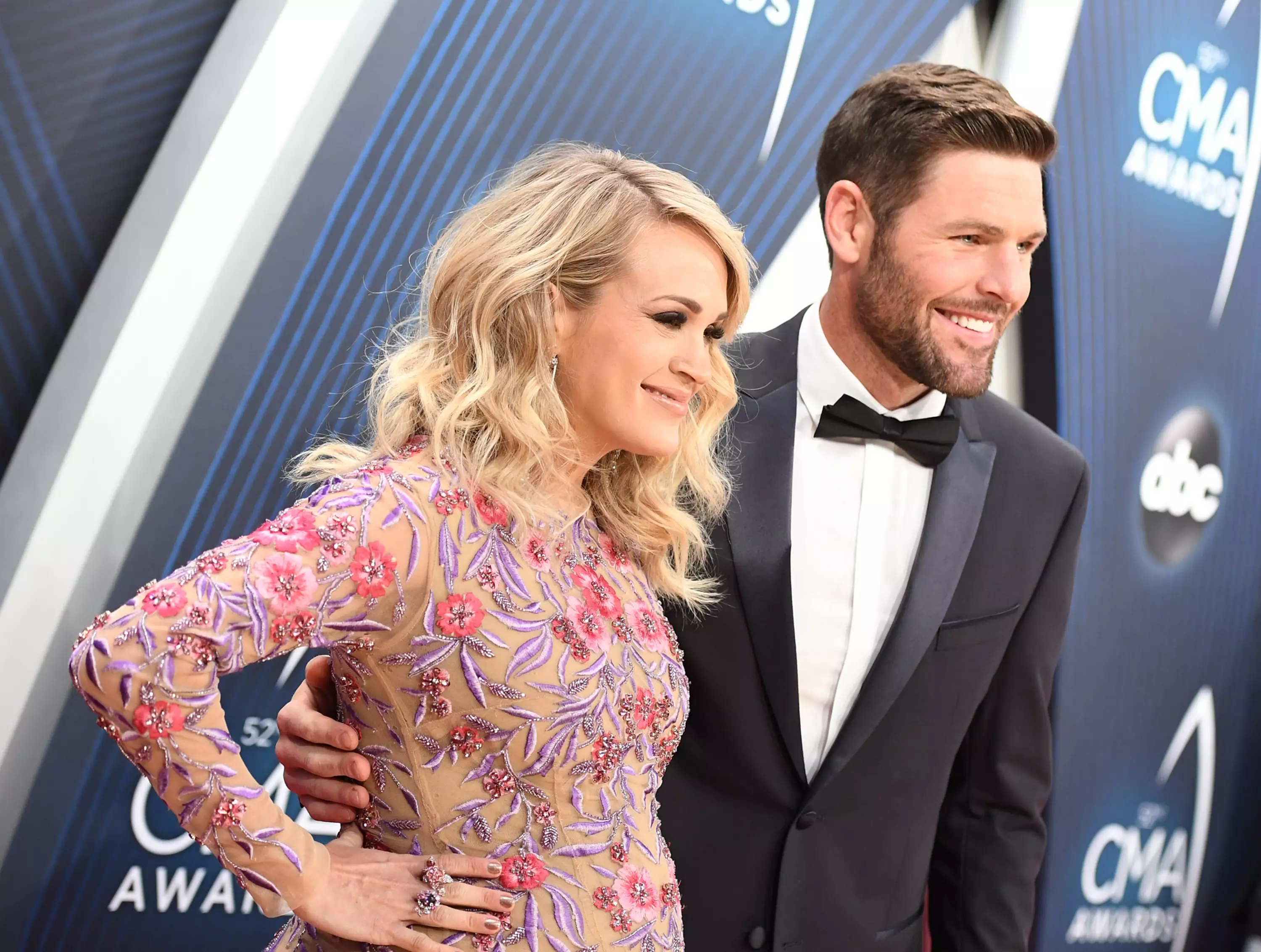 UCarrie Underwood uMike Fisher