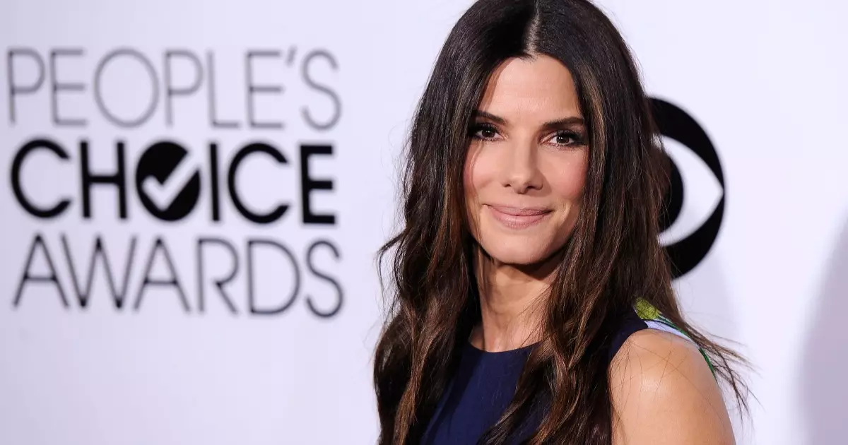 Sandra Bullock dona $ 100.000 per salvare gli animali durante gli incendi in California