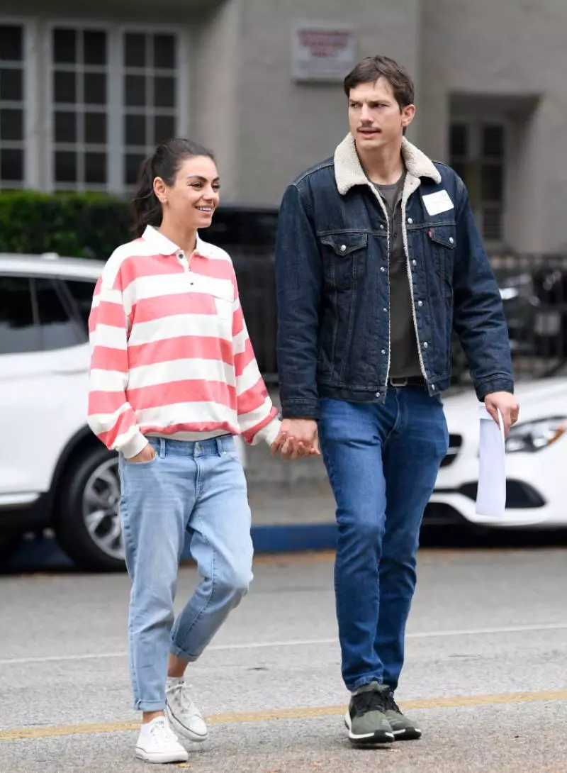 UMila Kunis u-Ashton Kutcher