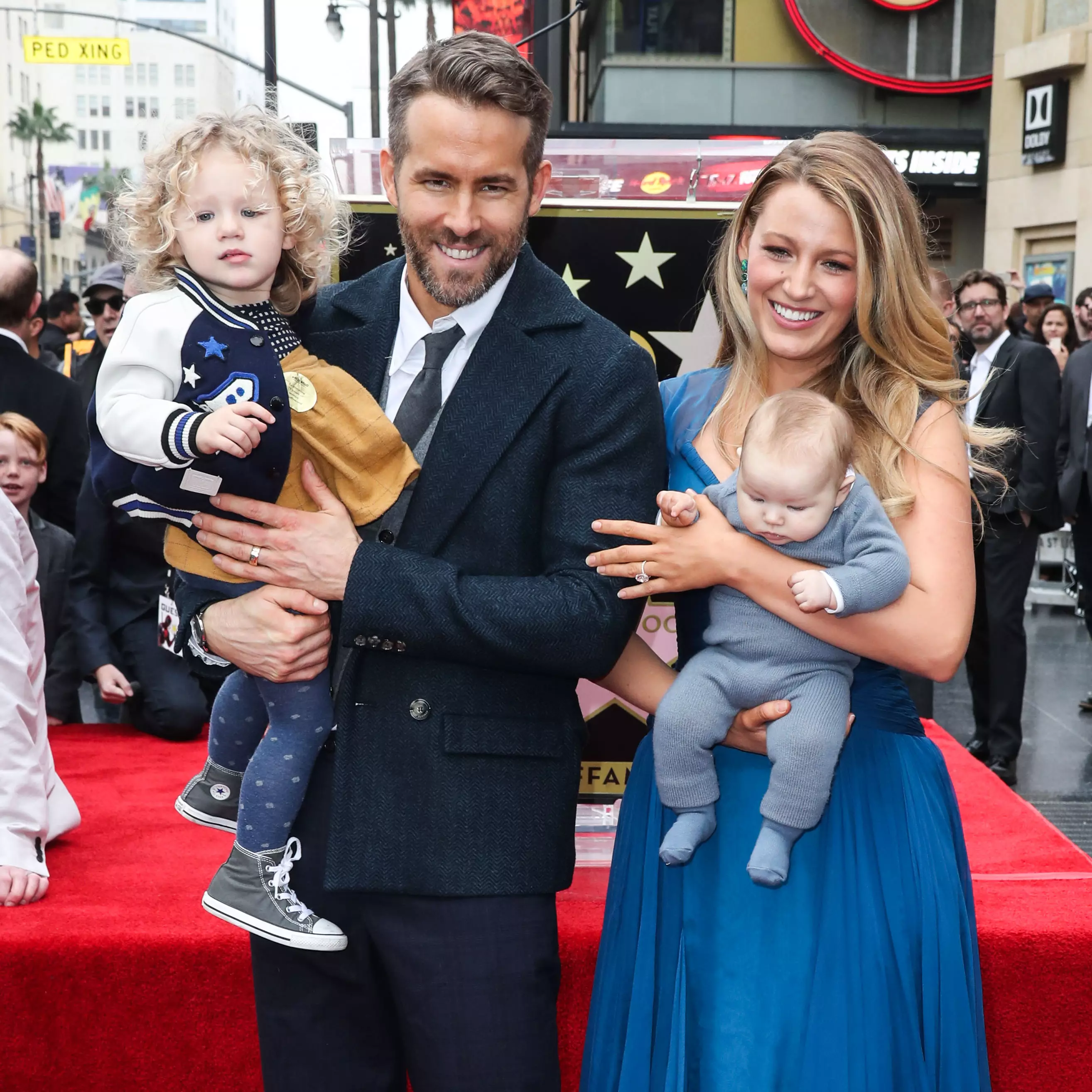 blake-lively-ryan-reynolds-kids-12