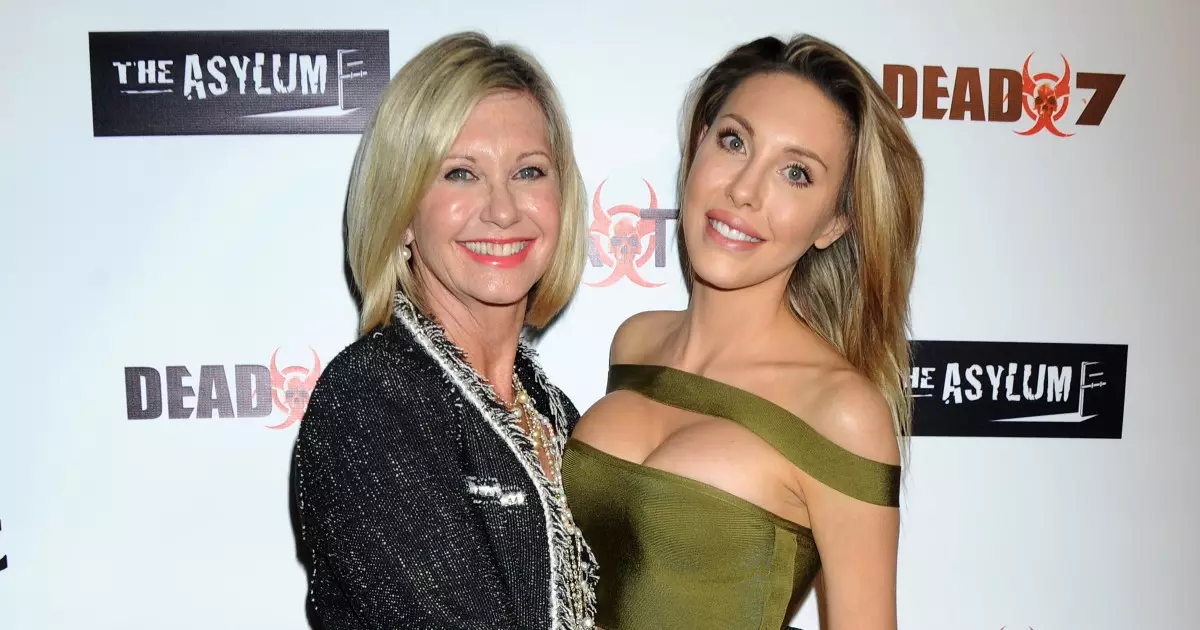 Olivia Newton-John nušvito dėl dukters Chloe Lattanzi laidoje „DWTS“