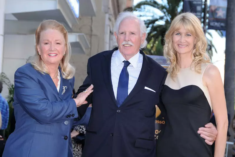 Diane Ladd, Bruce Dern og Laura Dern á sameiginlegu Hollywood Walk of Fame athöfninni árið 2010