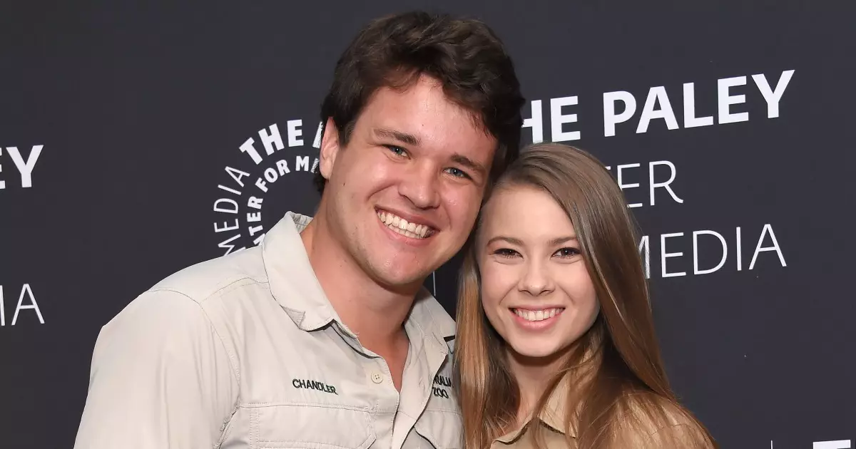 Ki Bindi Irwin férje? Feleségül vette Chandler Powellt