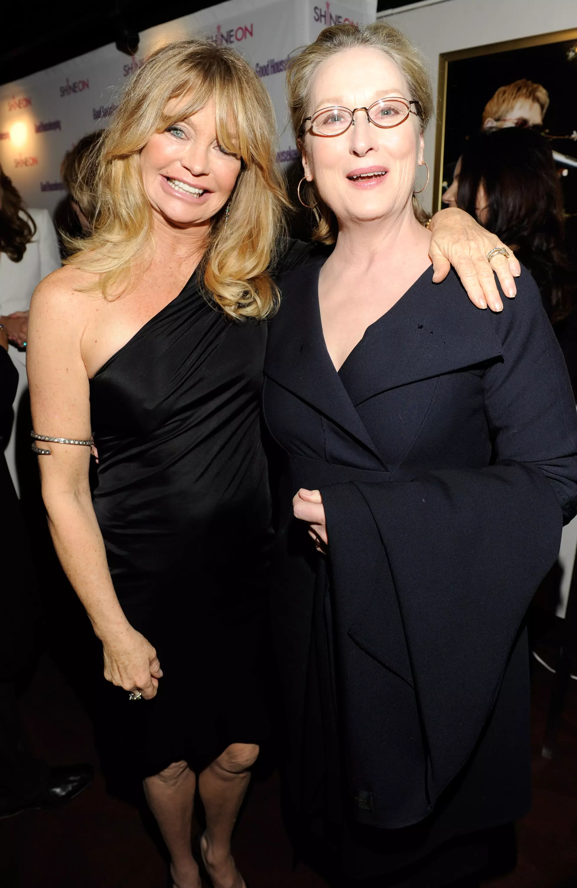 goldie hawn meryl streep getty suratlary