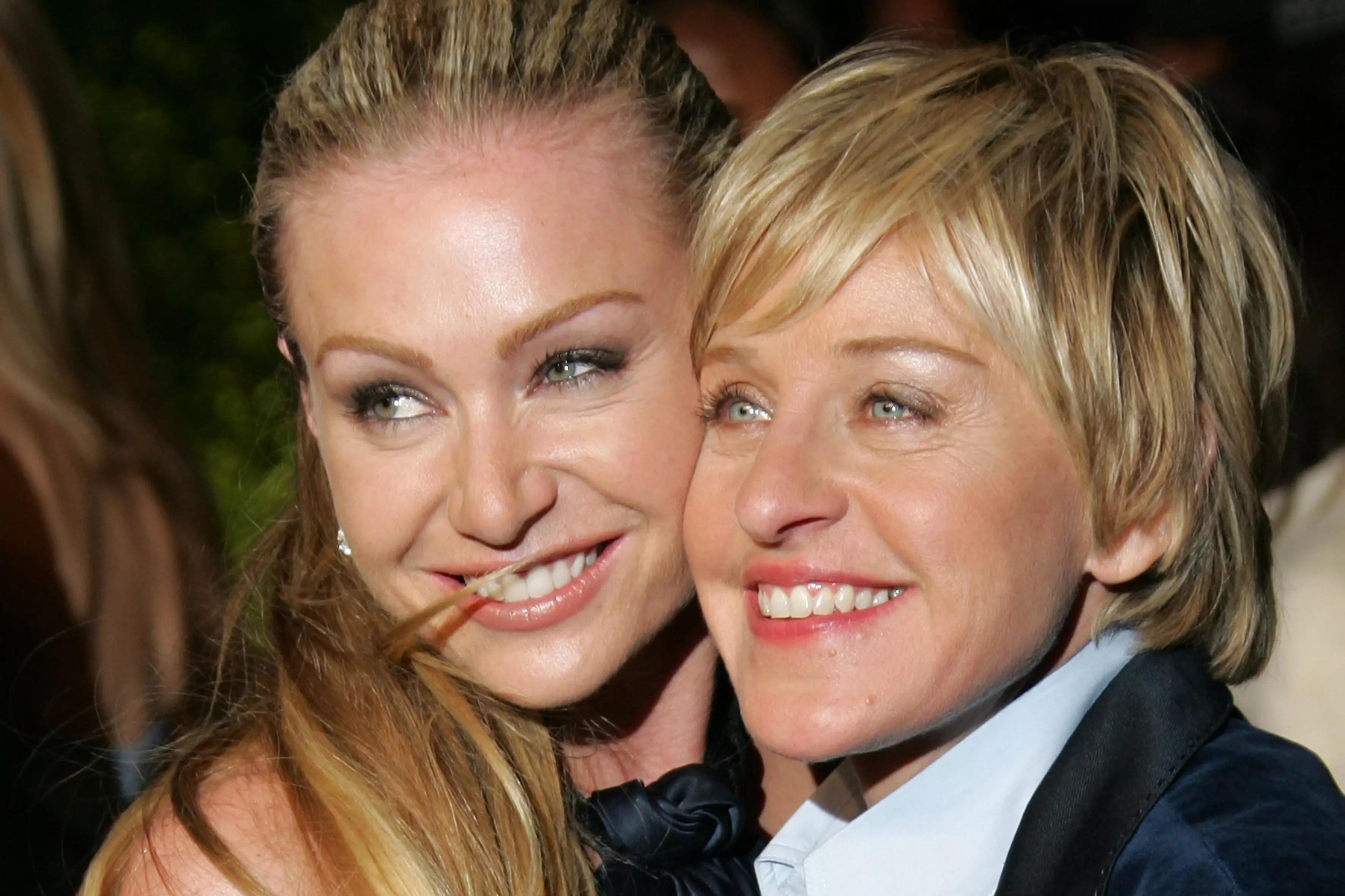 ellen-degeneres-portia-de-rossi-feb-2007