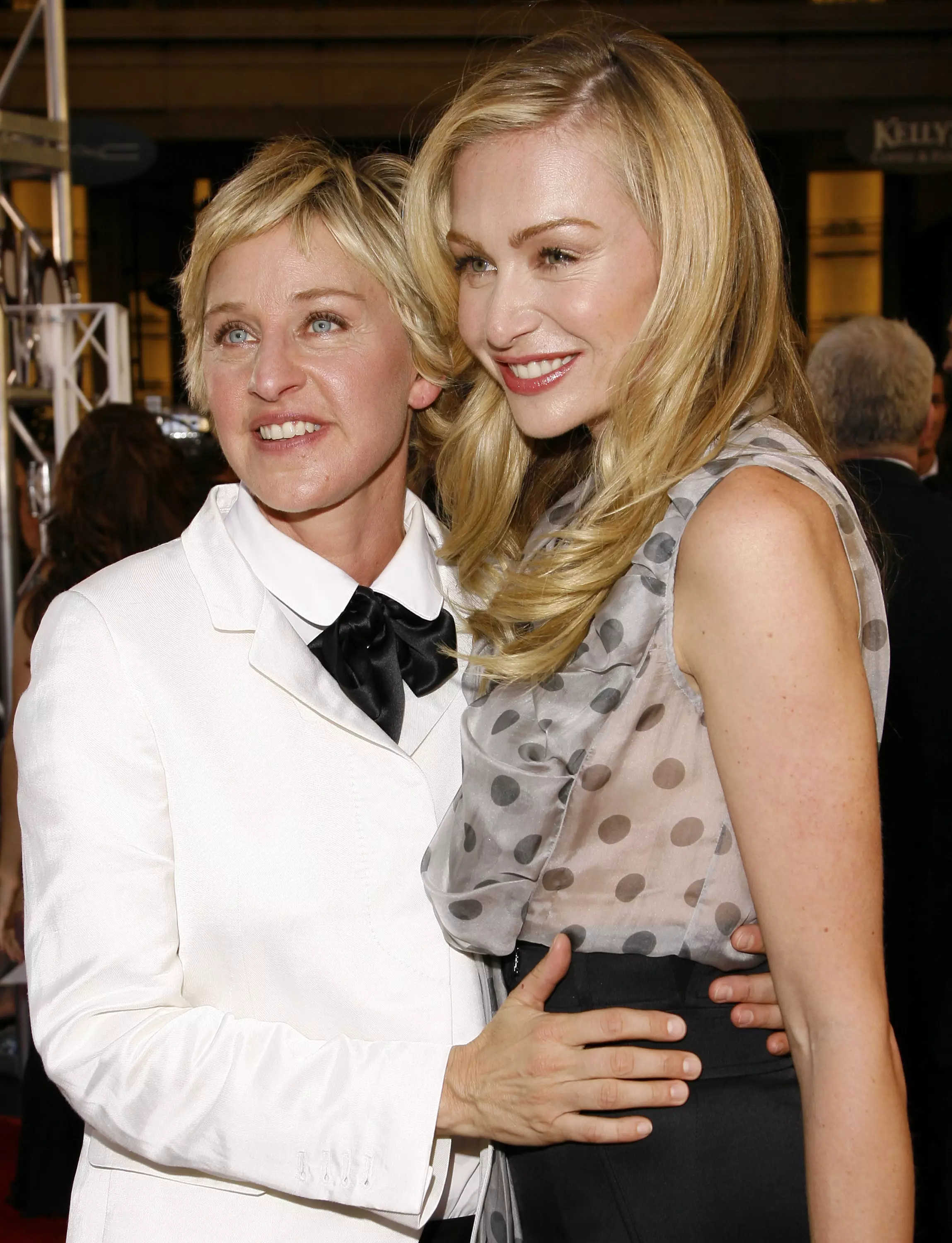 ellen-degeneres-portia-de-rossi-June-2007