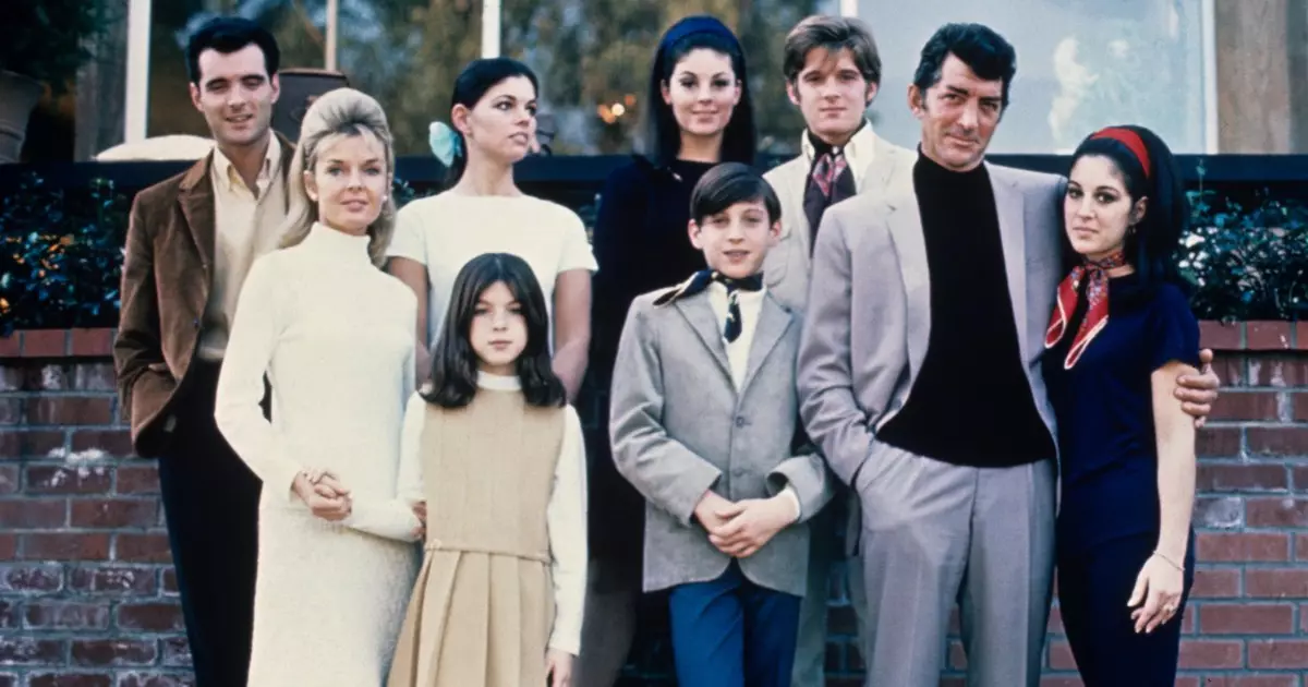 Bocah-bocah Dean Martin: Ketemu 8 Anak lan Keluarga Penyanyi Akhir