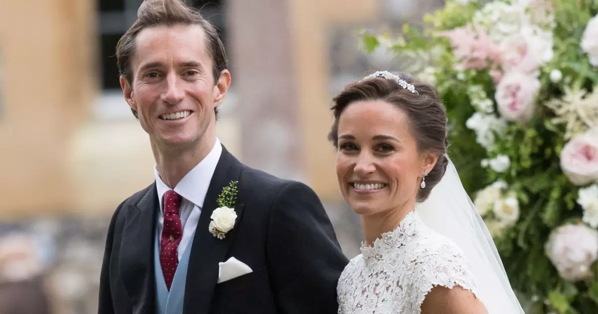 Pippa Middleton mụrụ nwa nwoke na di James Matthews