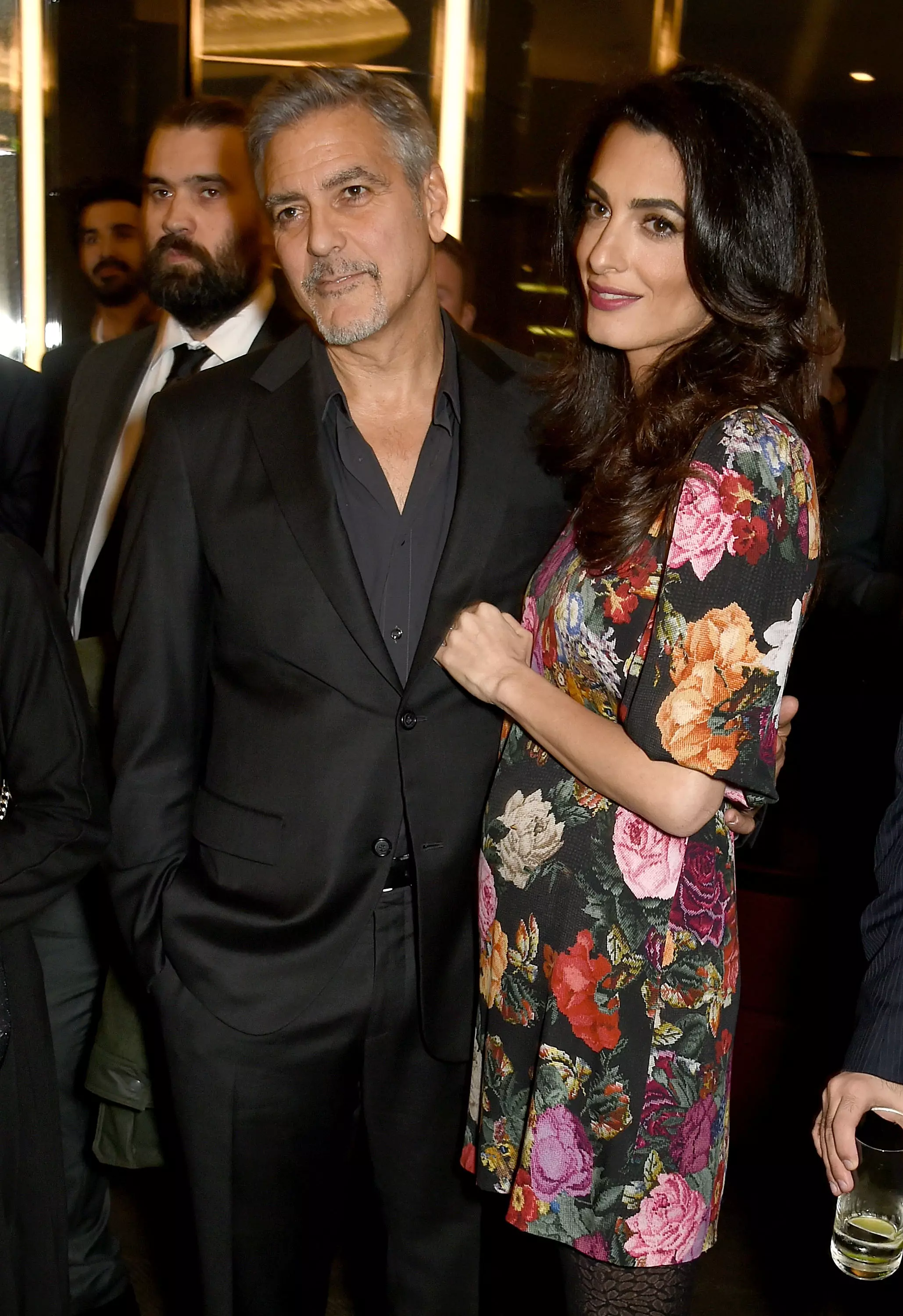 amal-clooney-baby-bump-1