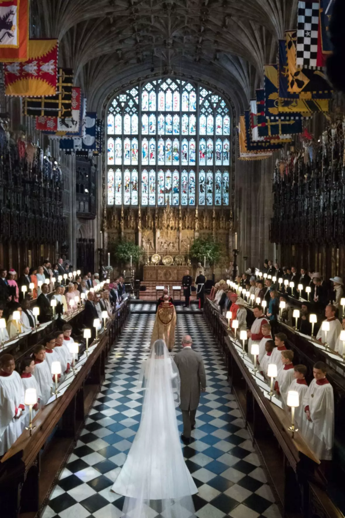 tub huabtais charles meghan markle Getty Images