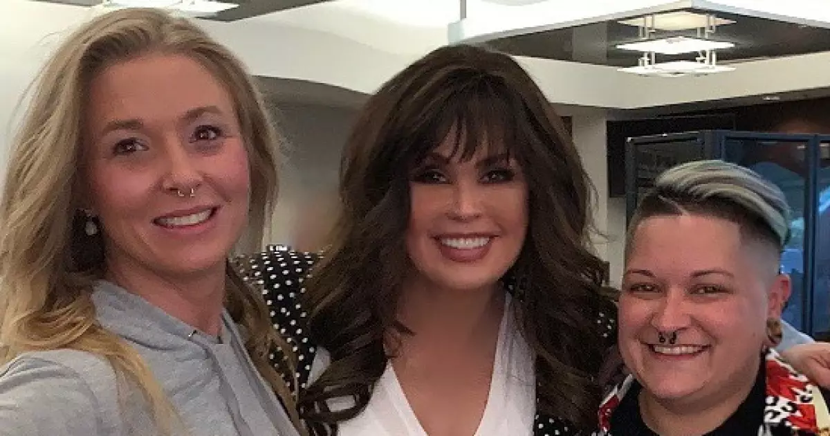 Pwy Yw Jessica Blosil? Dewch i gwrdd â Merch Hynaf Marie Osmond