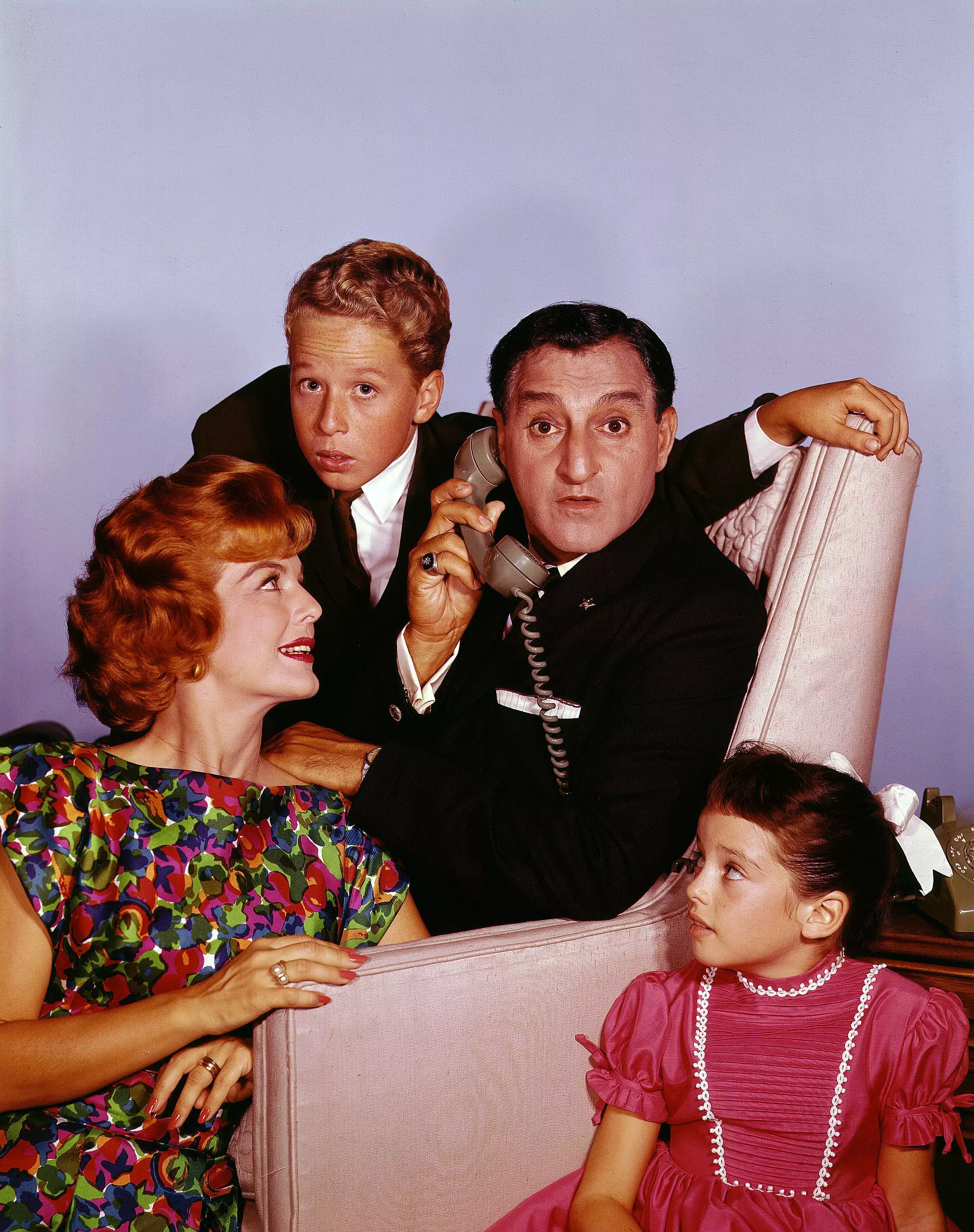 1950-те-телевизионна-направена-стая-за-татко