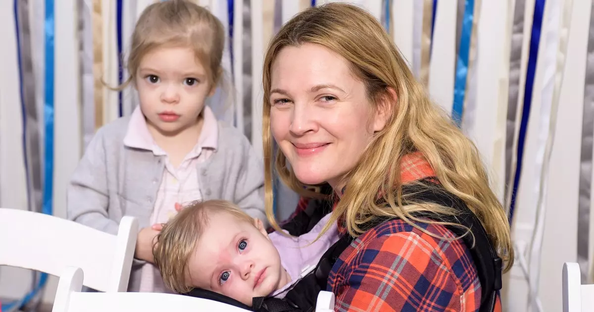 Drew Barrymore sareng Putri Olive, 3, Candak Kelas Yoga Babarengan - Tingali Pic! - Ngadeukeutan Mingguan