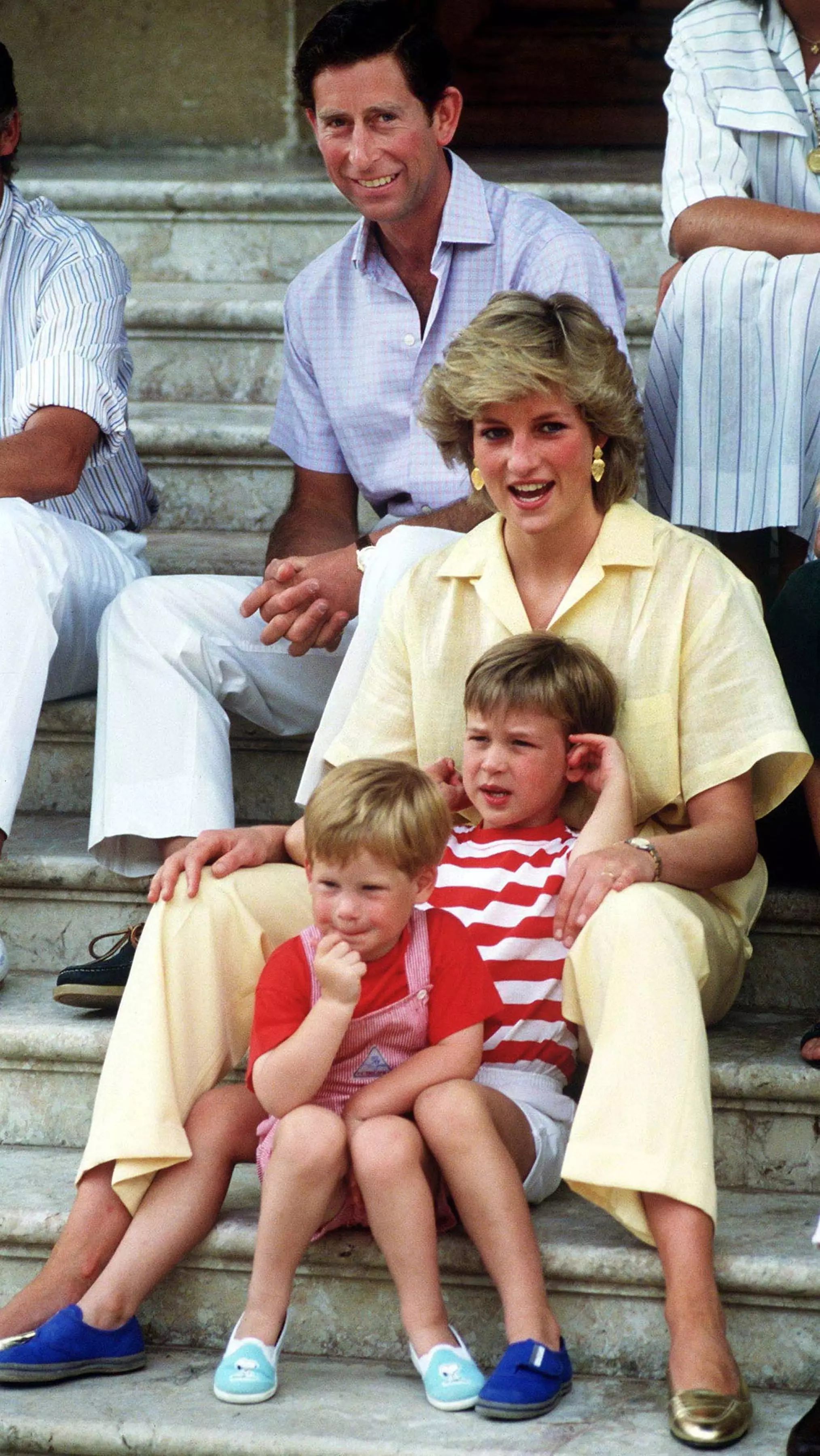 Diana-William-Harry-aug-1987