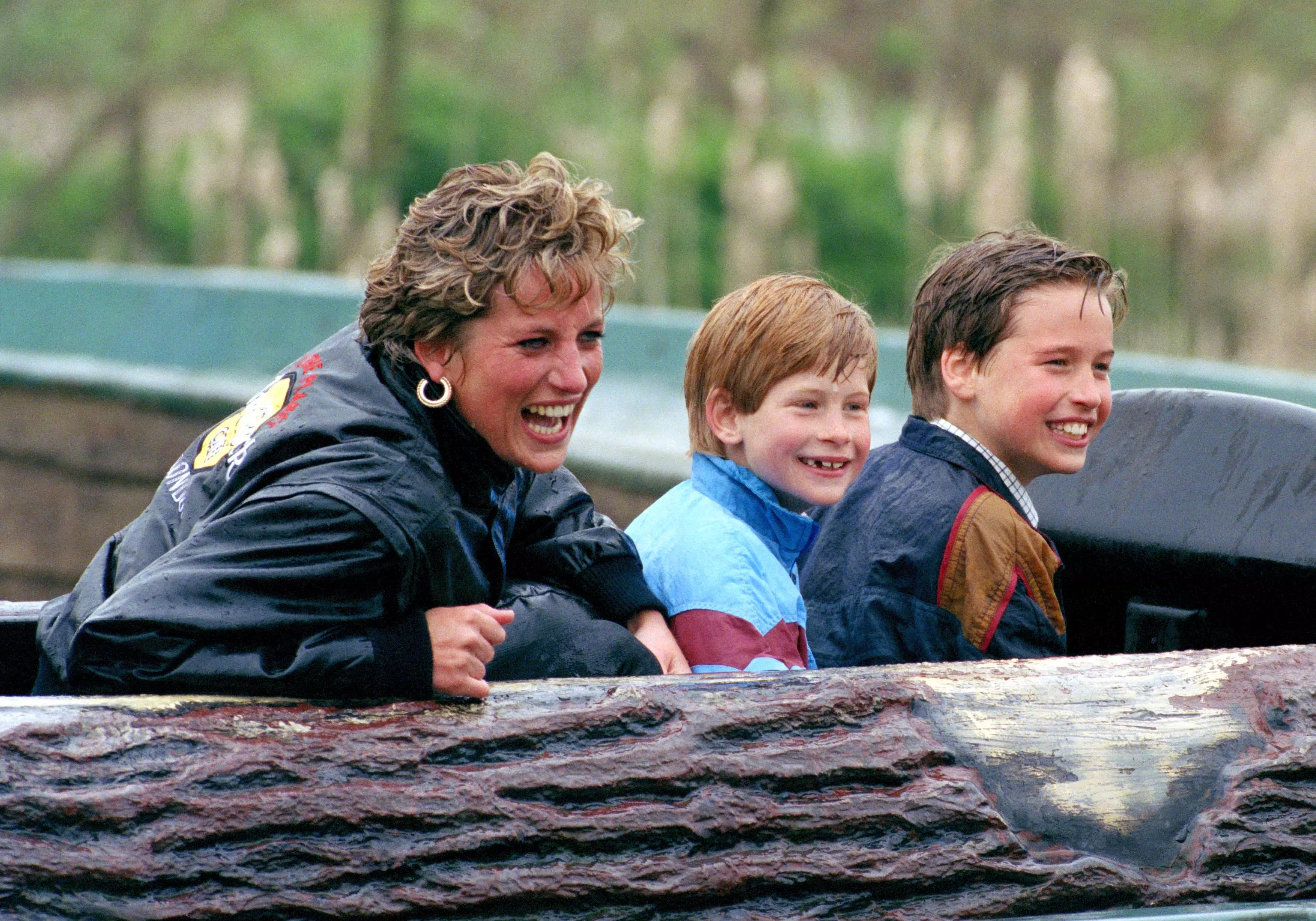 Diana-William-Harry-April-1993-2